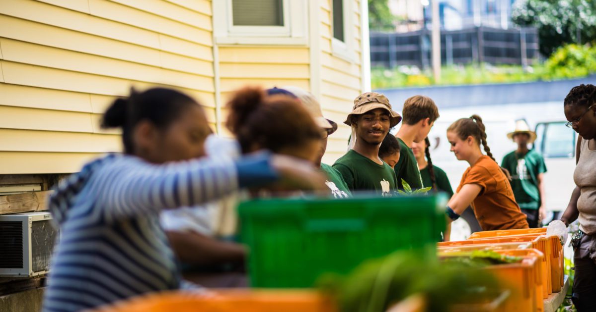 Volunteer - Victory Programs